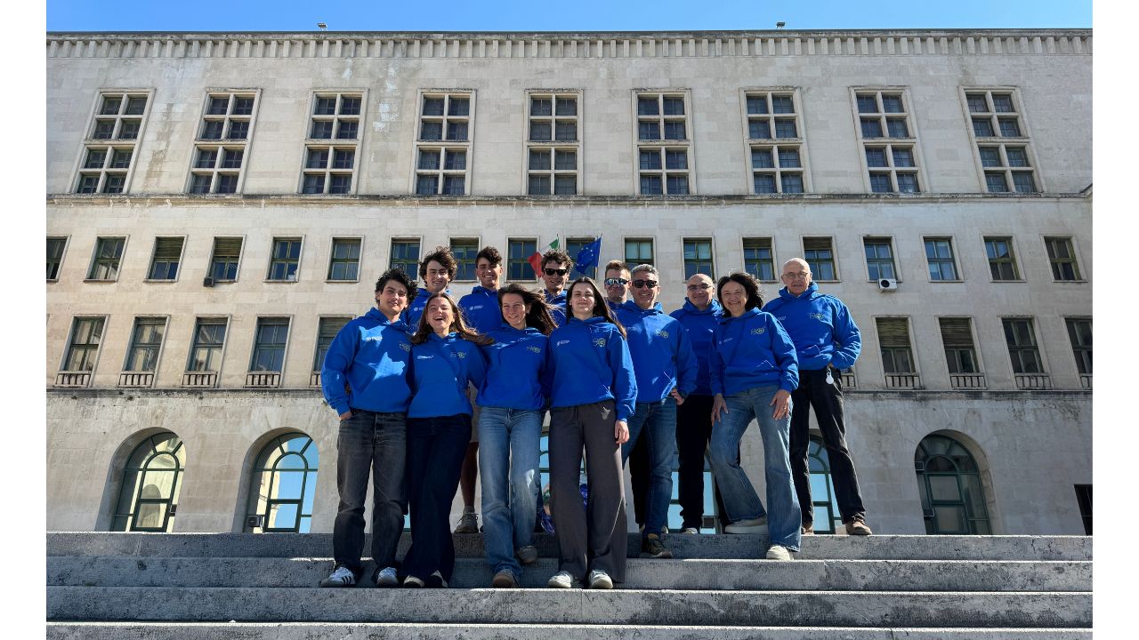 Vela: l'equipaggio universitario del CUS Trieste alla regata di ...